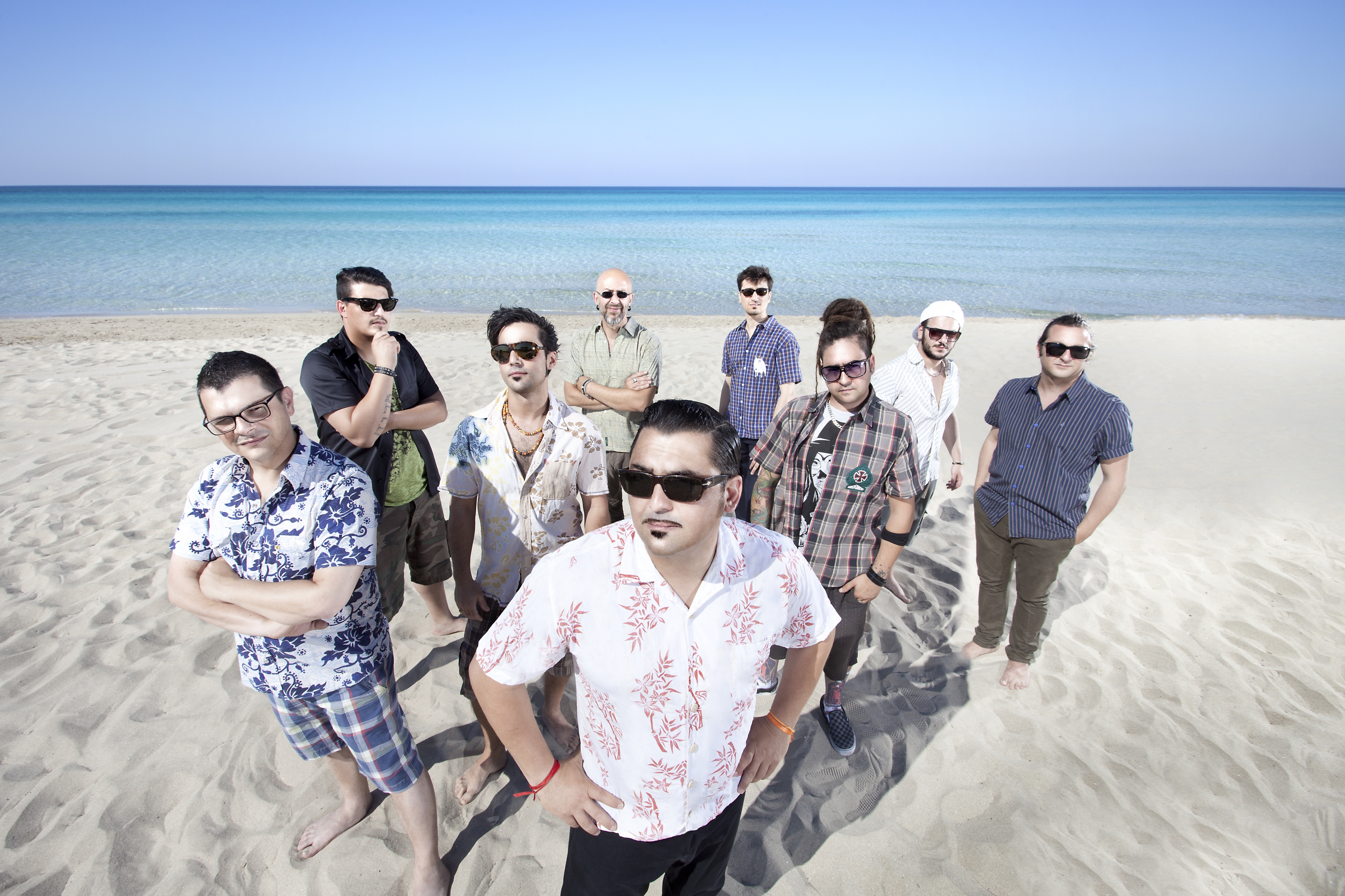 MODENA, ROY PACI & ARETUSKA A CAPODANNO IN PIAZZA GRANDE — Archivio ...